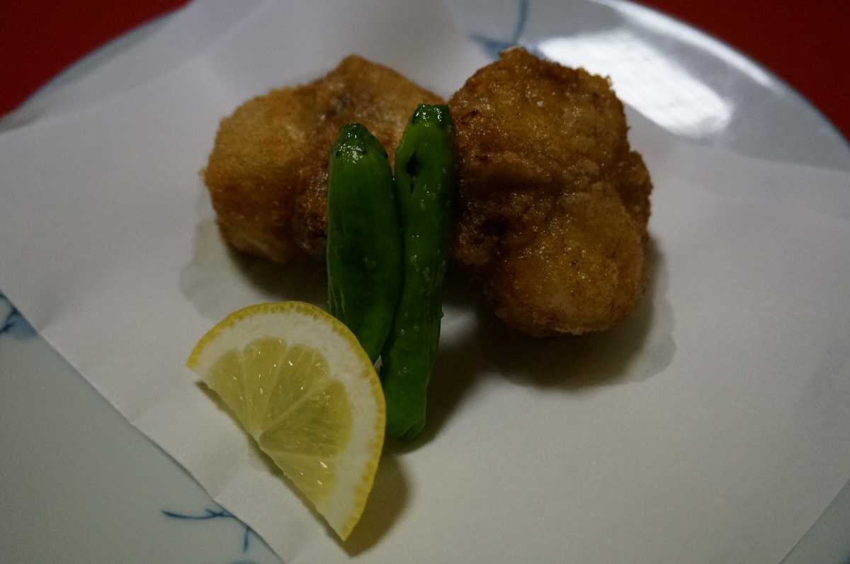 Fukudokoro Kitagawa:Surprising Delicious Taste!! Deep Fried Fugu Cooked ...