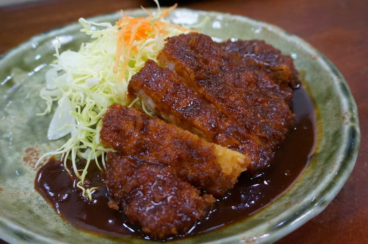 Yabaton Nagoya station Esuka Store:Misokatsu of Yabaton Loved by Nagoya ...