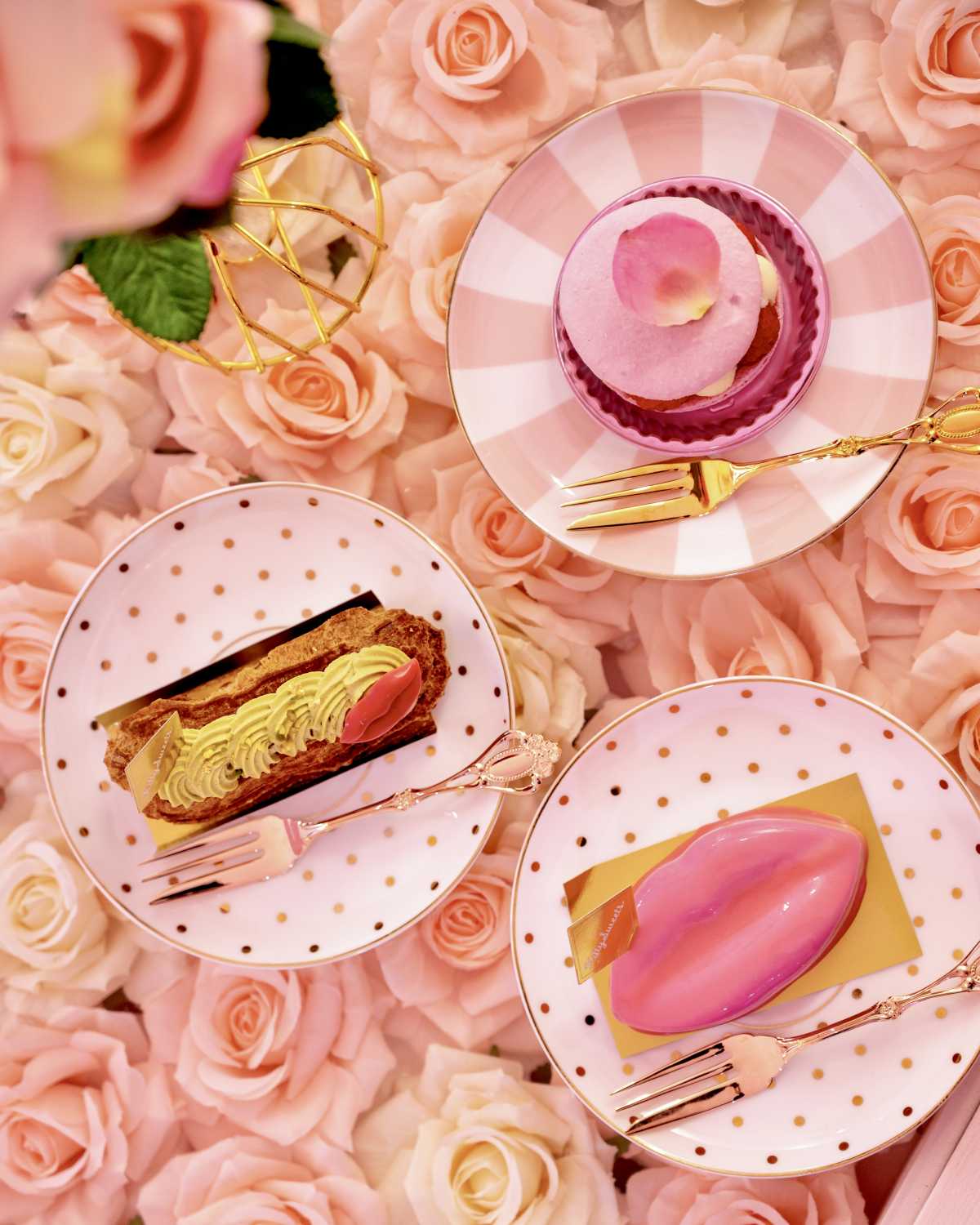 Kitty Sweets:予約不要のカフェフロアがオープン🍰激カワケーキセット - TRIPROUD