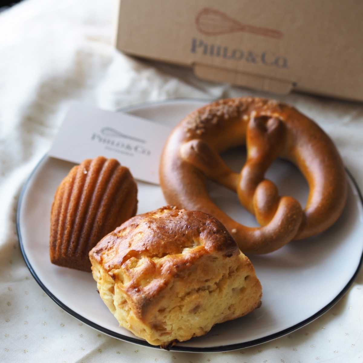 PATISSERIE Philo&Co.:本格パティスリーの本格パンと焼き菓子 - TRIPROUD