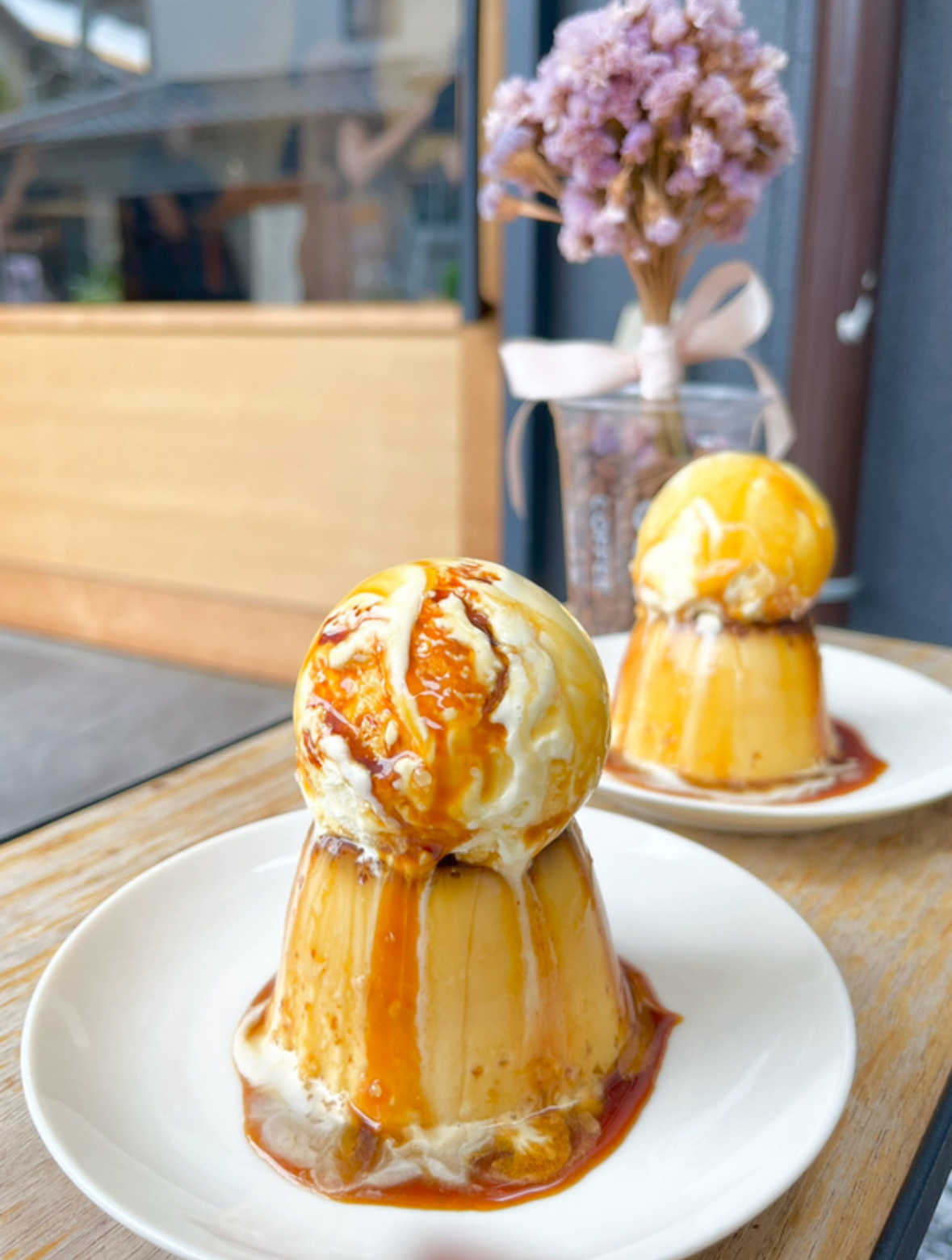 OSA Coffee:ボリューム満点！！もちもちプリンに特大アイスをトッピング - TRIPROUD