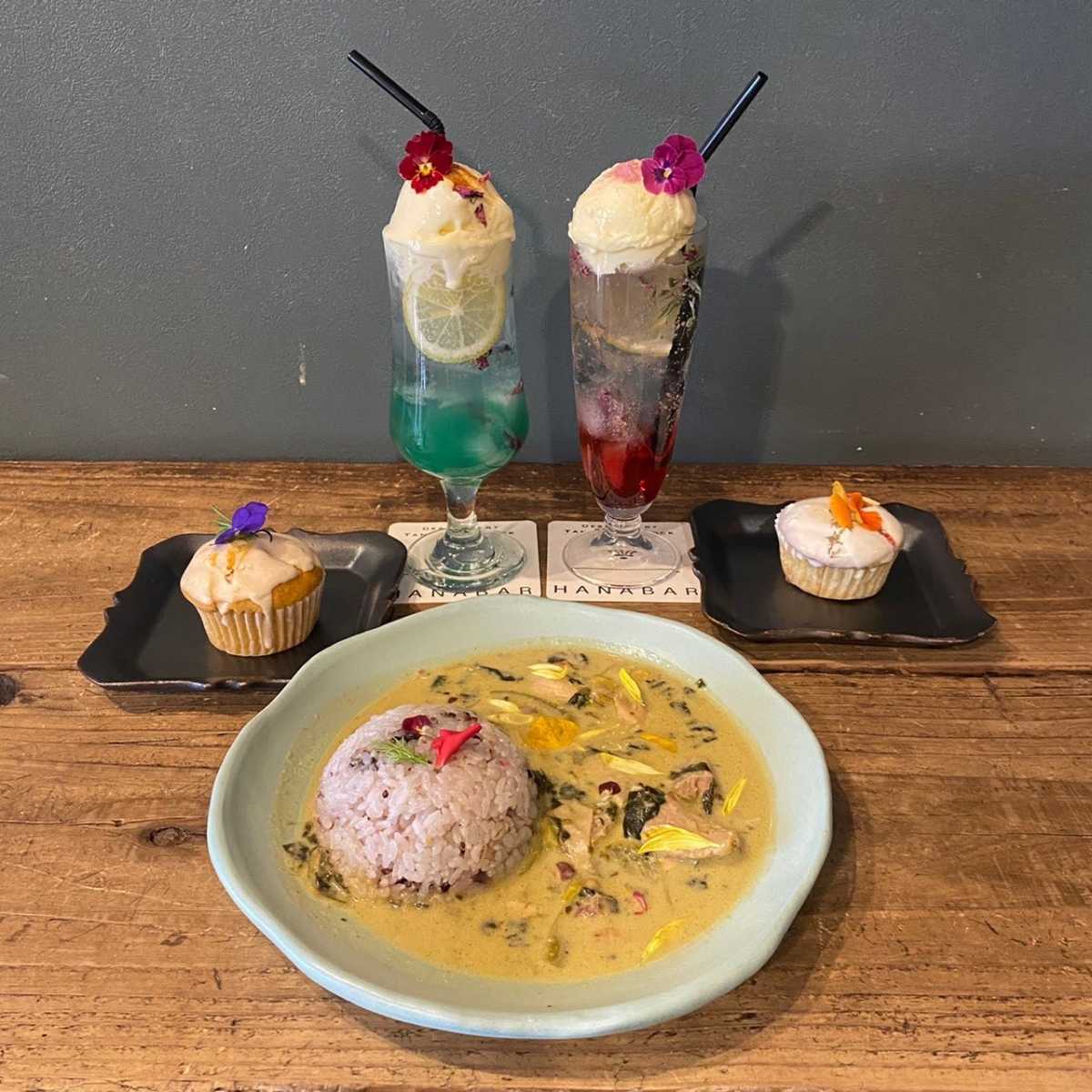 Hanabar:絶対的全女子が好きなカフェ - TRIPROUD