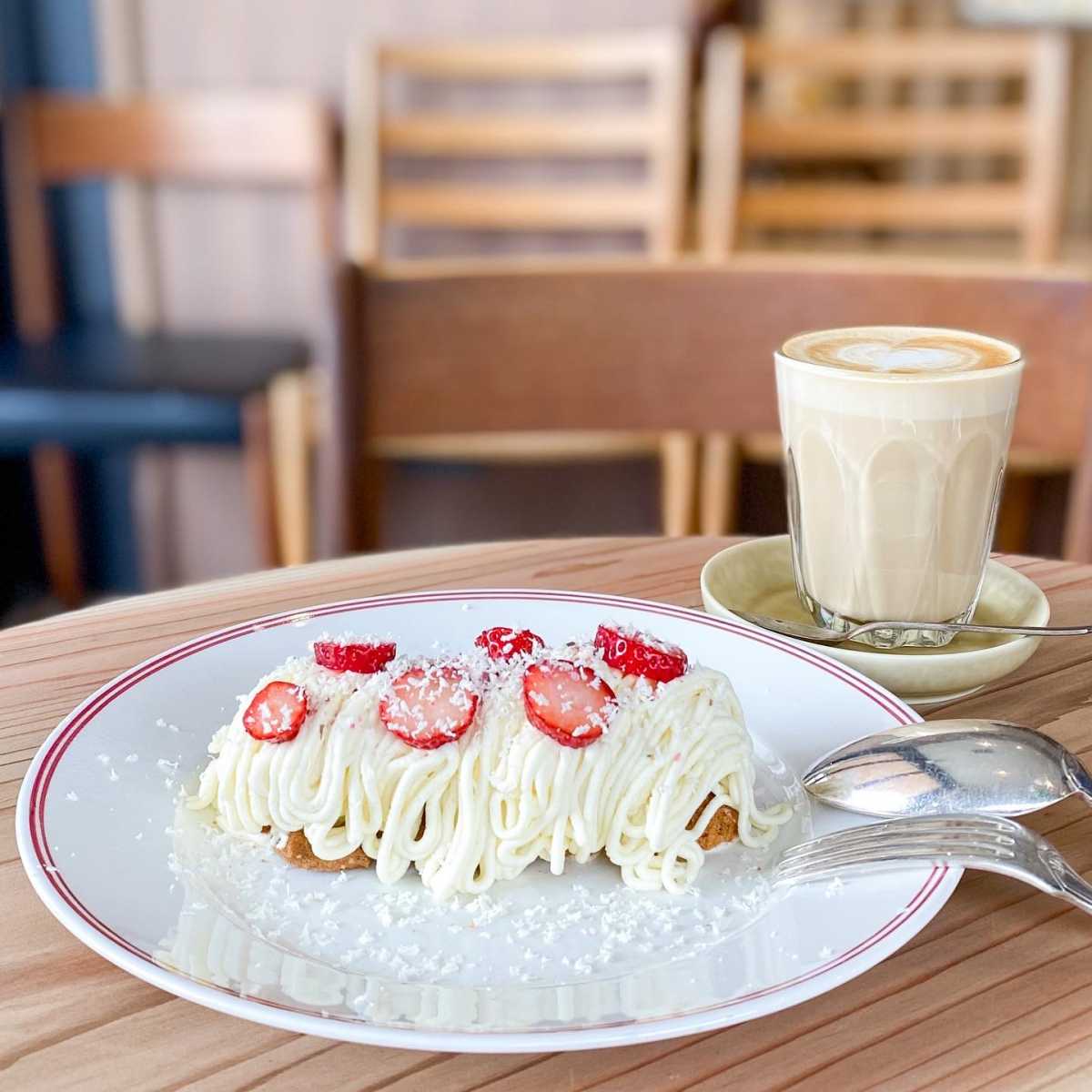 Onibus Coffee Jiyugaokaの口コミ | onibus coffee 初のカフェ業態店舗がNEW OPEN🎉 - TRIPROUD