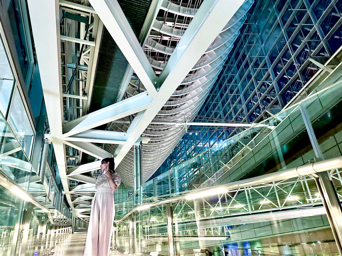 東京国際フォーラム:日本初国際建築家連合（UIA)公認国際コンペで選ばれた建築物 - TRIPROUD